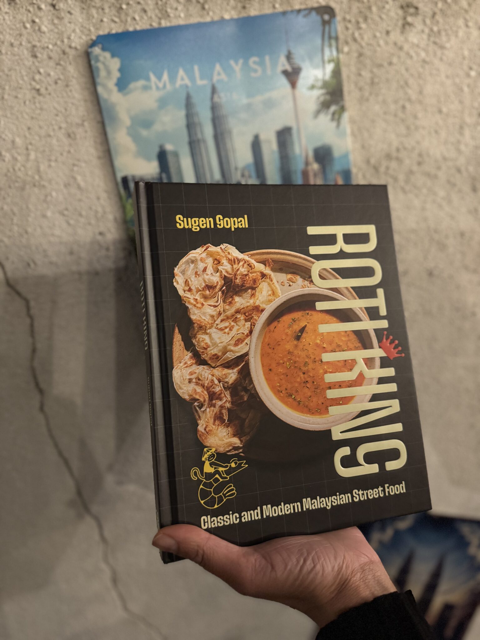 Malaysian Tamil Sugen Gopal launches Roti King Cookbook